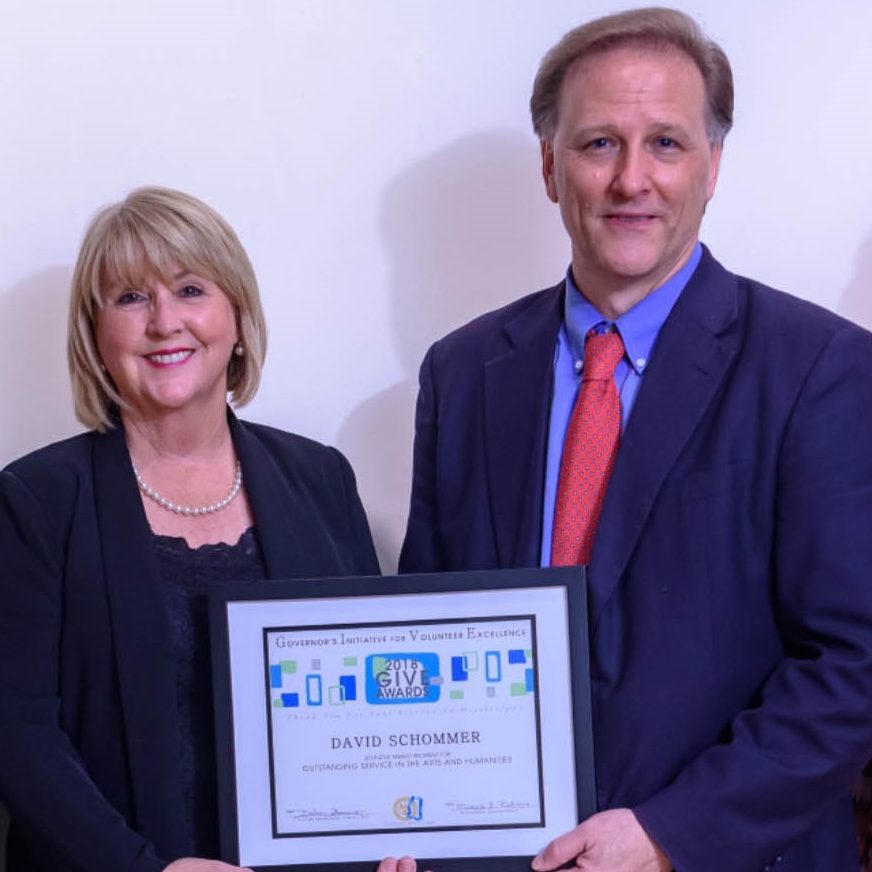 David Schommer '79 Receives GIVE Award 2018 - Brother Martin High School